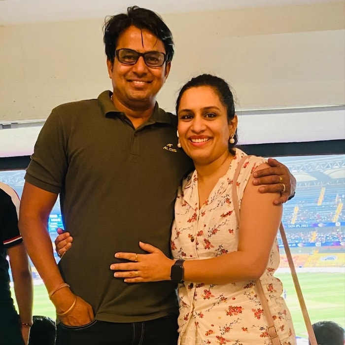 हिंदी मीडियम से पढ़ीं, ग्रेजुएशन में टॉपर, RBI की नौकरी छोड़ बन गईं IAS ...