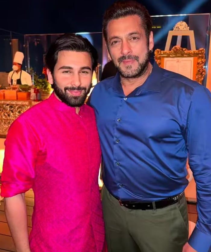 Orry in Bigg Boss: 5 फुट 7 इंच के ओरी की वाइल्ड कार्ड एंट्री! सलमान ...