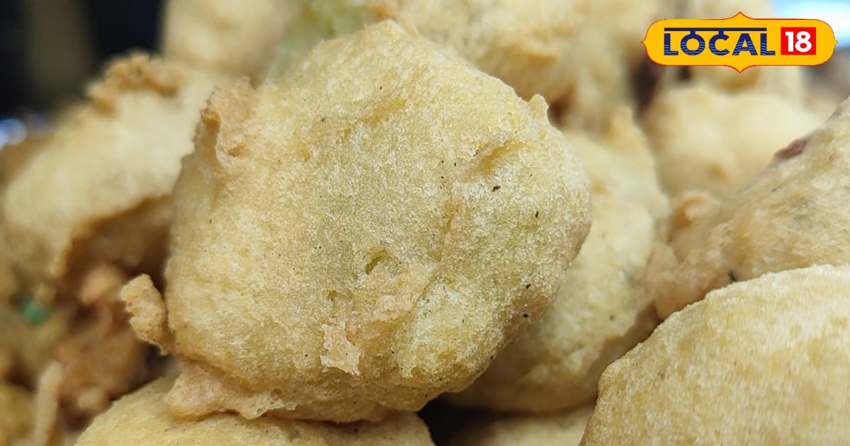 स्वाद लाजवाब...इस दुकान के आलू बड़े के दीवाने लोग, एक दिन में चट कर ...