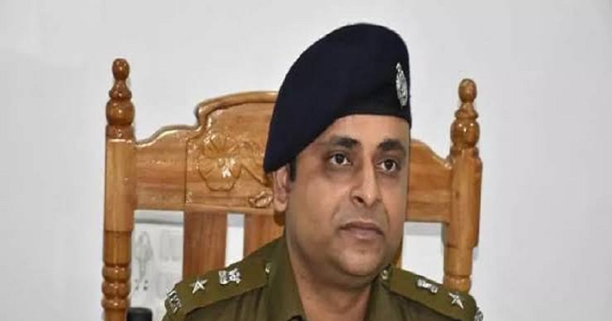 EOU की रिमांड में छूटे बिहार के इस सस्पेंड IPS के पसीने, 100 से अधिक ...