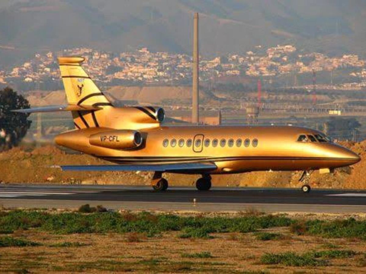 2250 करोड़ का महल, सोने का प्लेन, काफिले में 7000 कार, दुनियाभर में ...