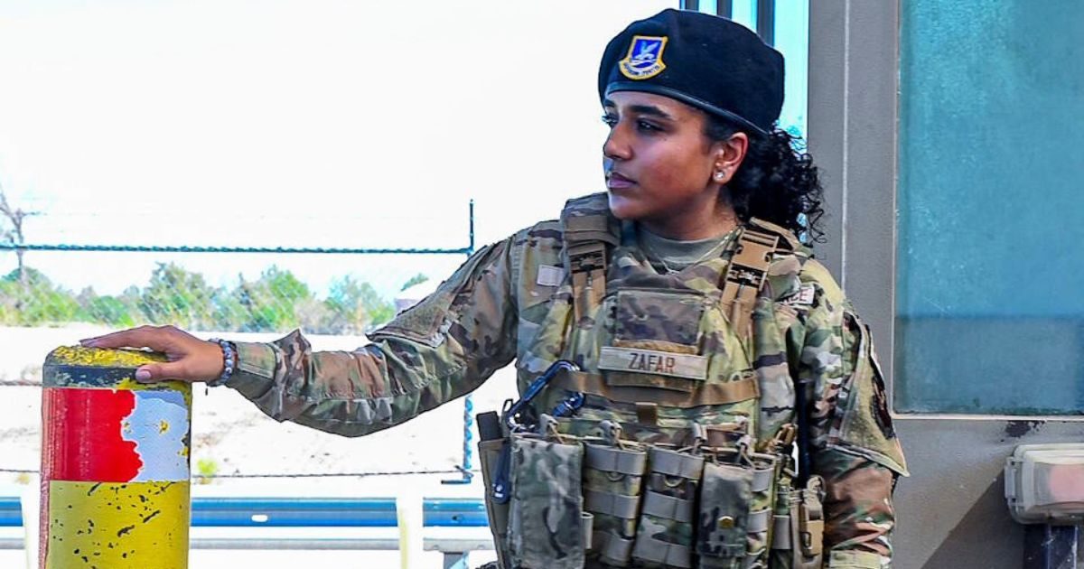 अमेरिकन लड़की की अजब कहानी, सगाई के ल‍िए प‍िता पाक‍िस्‍तान ले गए तो भाग ...