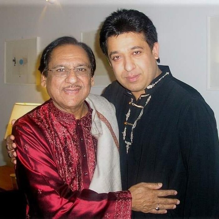 बॉलीवुड में यंग अमिताभ नाम से हुए मशहूर, अभिमन्यु का रोल निभाकर बने ...