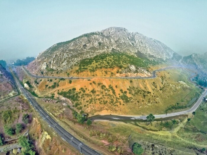 PHOTOS: पंच पहाड़ियों के घेरे में बसा बिहार का प्राचीन शहर, तीन धर्मों ...