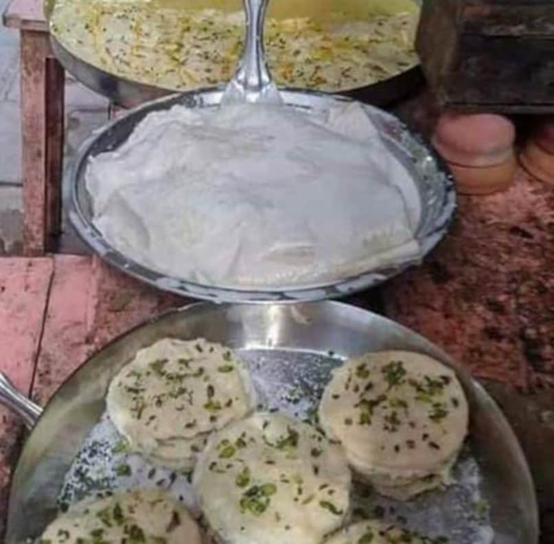 PHOTOS: सुहागरात से है इस मिठाई का कनेक्‍शन, 12 घंटे में बनकर होता है ...