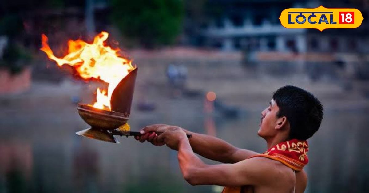आप भी ऐसे करते हैं आरती तो हो जाएं सावधान, यहां जानें सही तरीका - Right ...