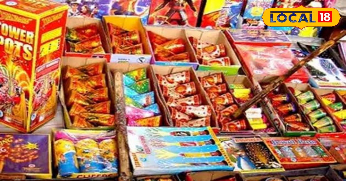 temporary licenses will be issued to firecracker traders for fireworks ...