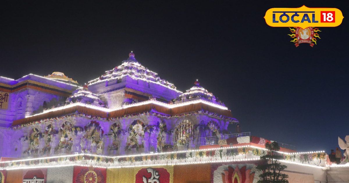 It seems as if God is decorating Ramlala's palace as a craftsman, you ...