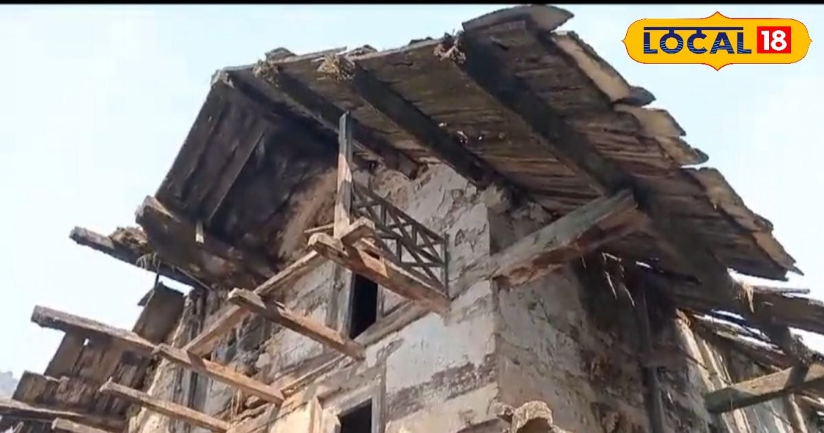 Naru bijola 500 year old house need to conserved in tiloth village