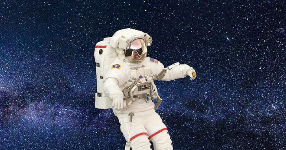 स्पेस में तैरते क्‍यों रहते हैं एस्‍ट्रोनॉट, ग‍िरते क्‍यों नहीं, क्‍या ...