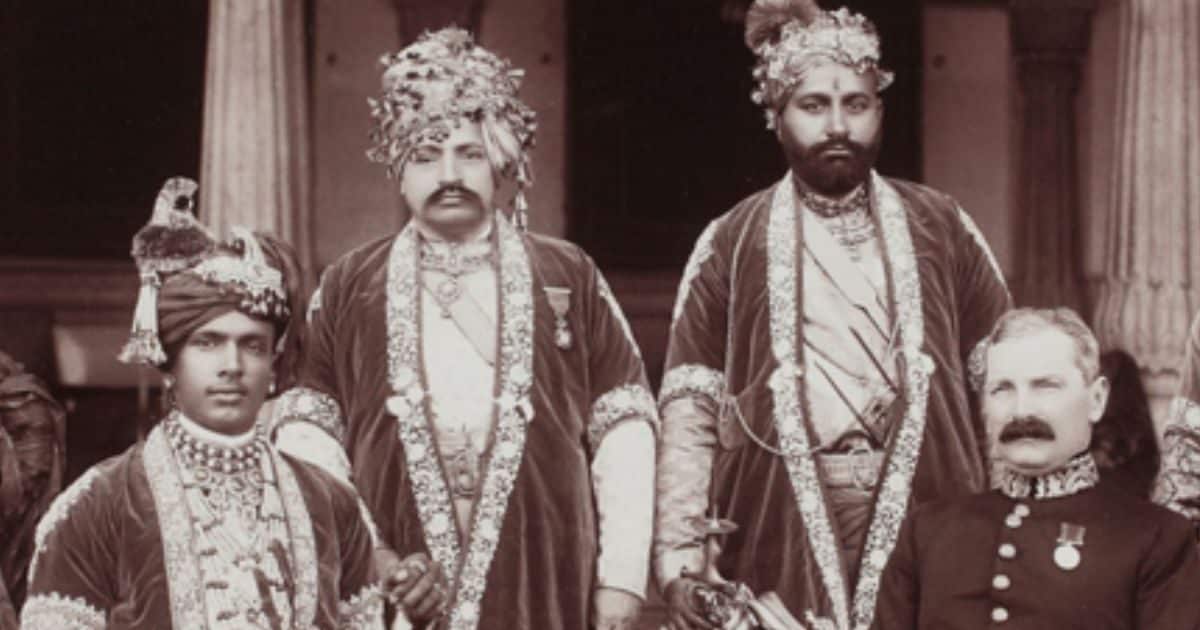 खुद को राम का अवतार बताने वाला राजा जो बच्चे को आगे रख करता था शिकार ...