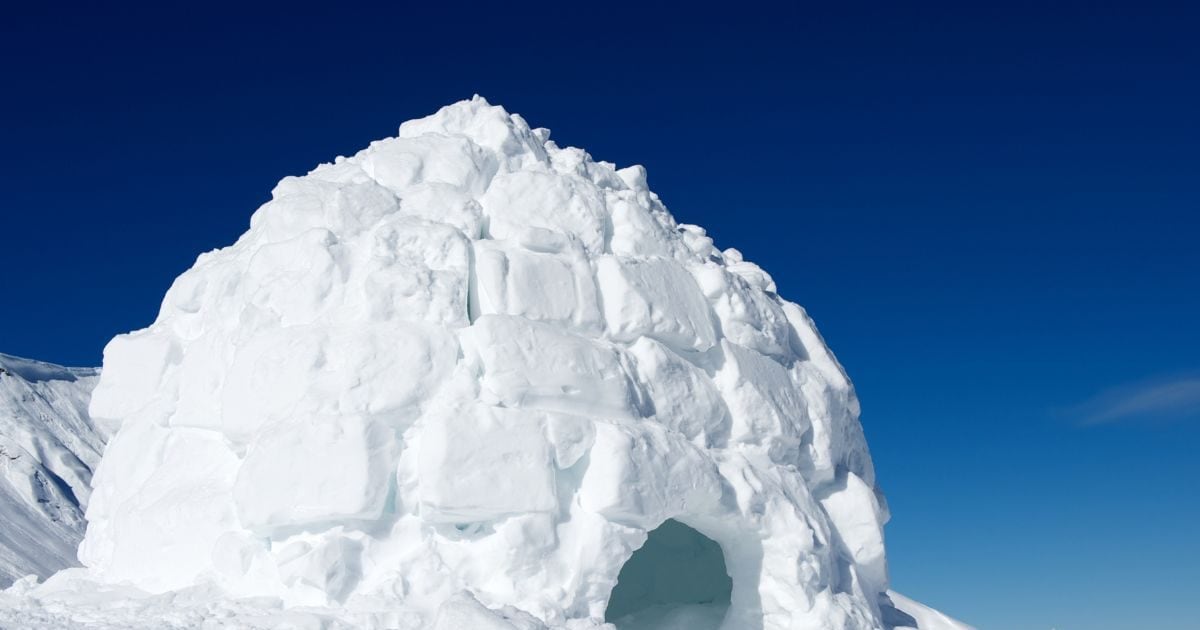बर्फ से बना होता है इग्लू, फिर क्यों रहता है गर्म? सोचा ज़रूर होगा, आज ...