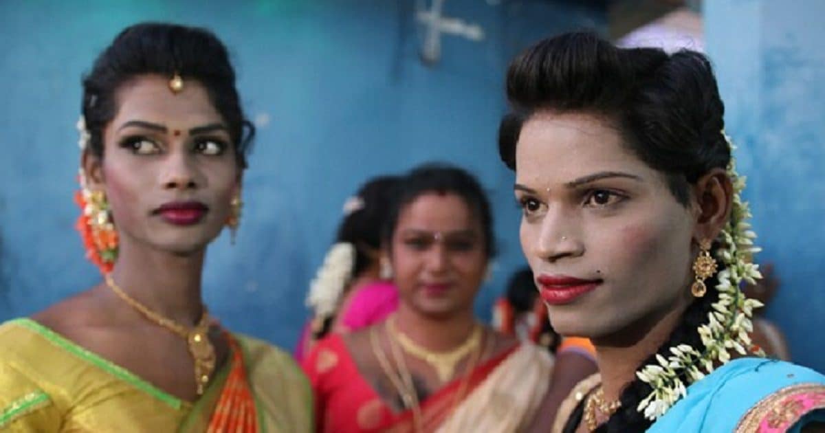 आधी रात में ही क्यों होता है किन्नरों का अंतिम संस्कार, बाहरी लोग इसे ...