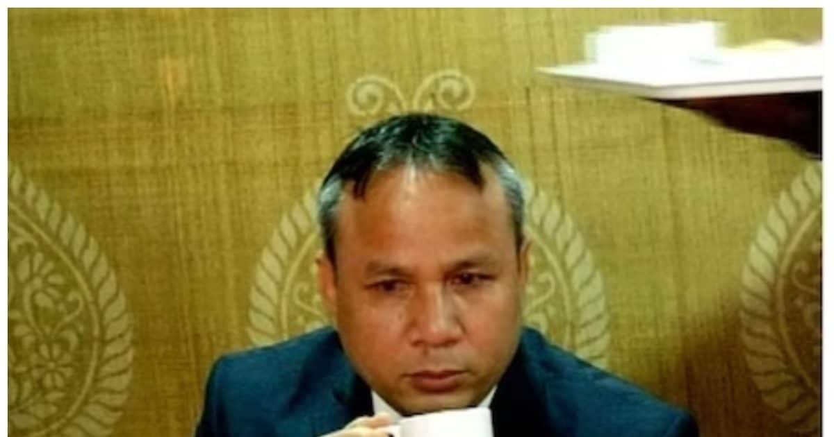 एक और 12th फेल अफसर की कहानी... उल्फा से जुड़ना चाहता था असम का यह शख्स ...