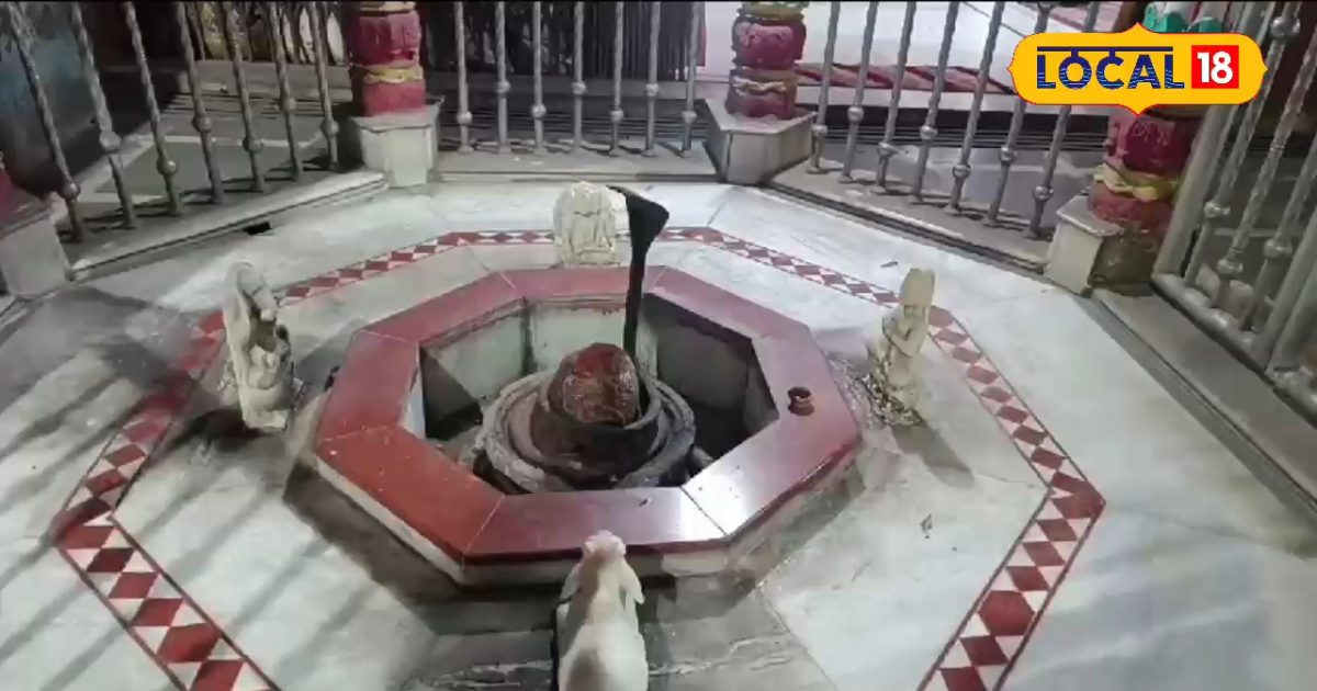 Bhuteshwar Temple is a mystery for the people. Bhuteshwar Temple is ...