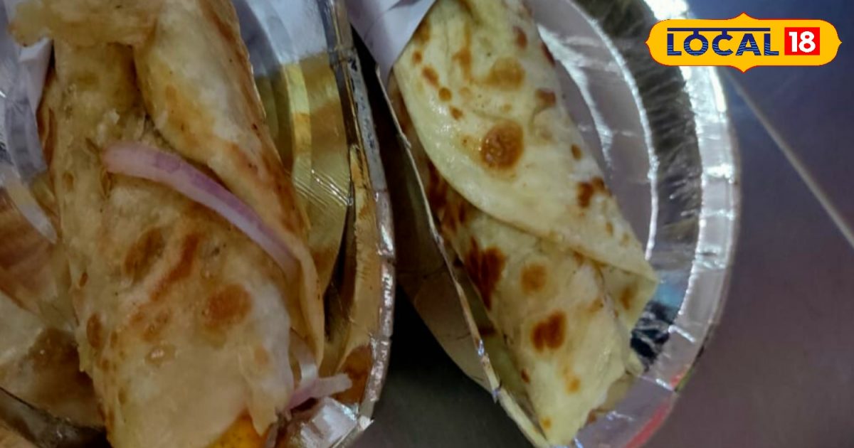 Chaurangi lane Kathi roll in rishikesh serves different varieties of ...