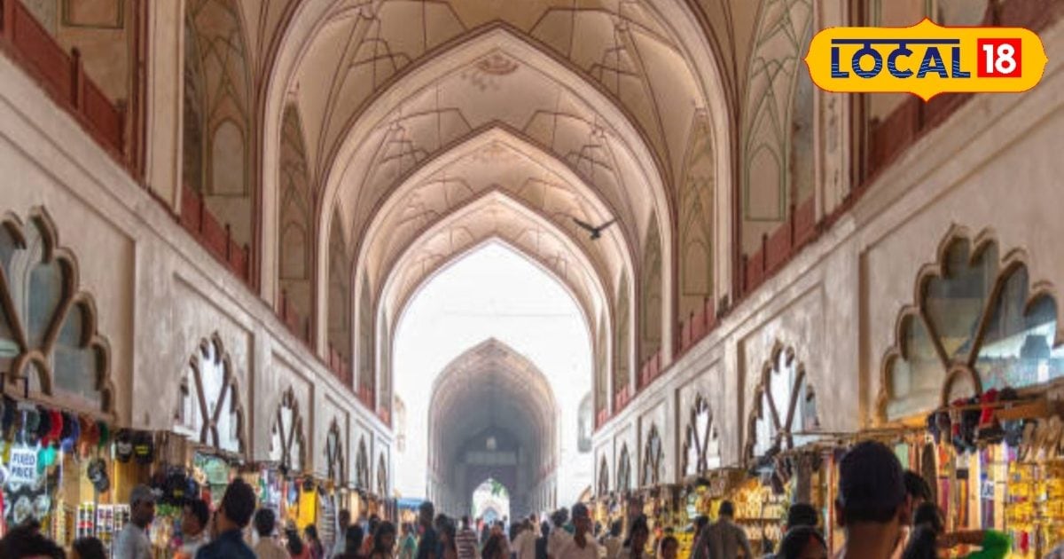 Real-Meena-Bazaar-This-is-real-Meena-Bazaar-Delhi-started-by-Mughals ...
