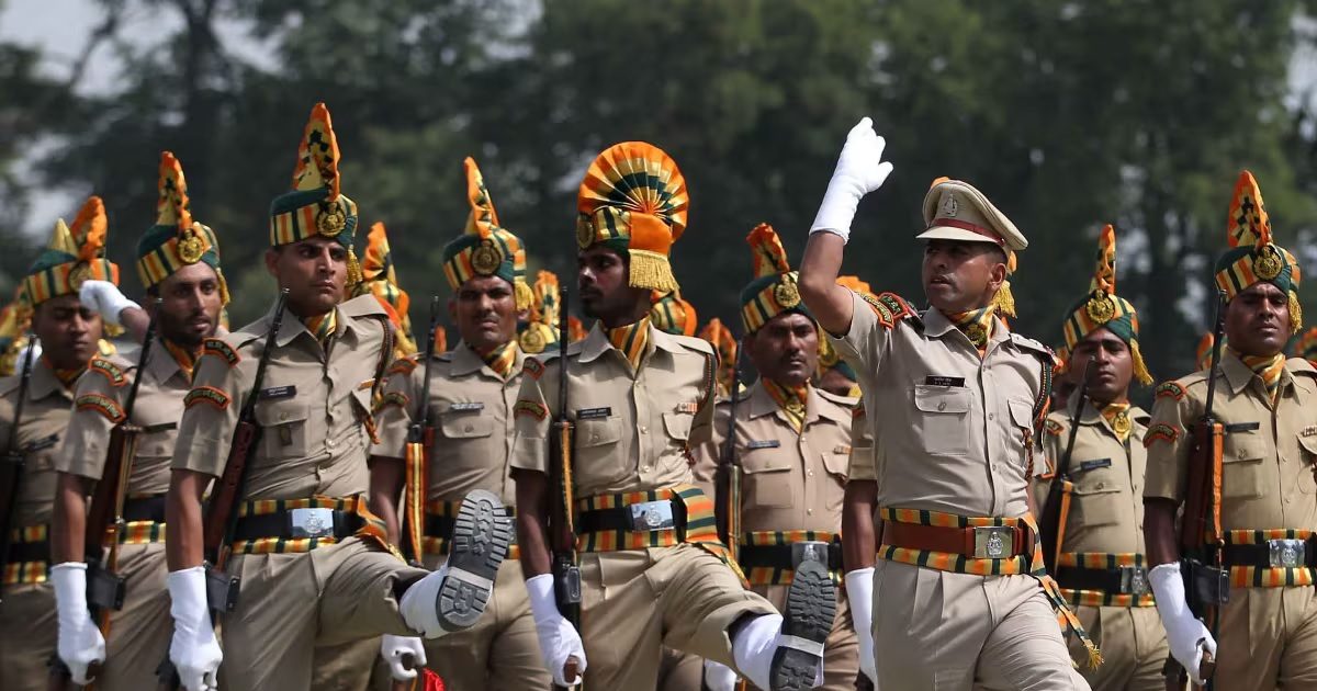 UP Police Constable Exam 2024: यूपी पुलिस में सिपाहियों की सबसे बड़ी ...