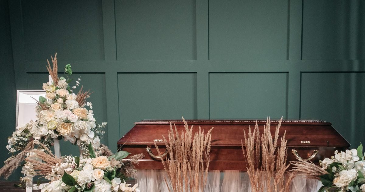 यहां मरना भी मजेदार! शाद‍ियों की तरह थीम पर हो रहे अंत‍िम संस्‍कार ...