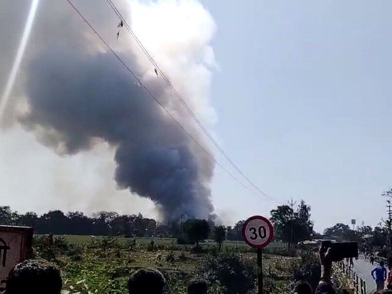 Harda Factory Blast: हरदा पटाखा फैक्ट्री ब्लास्ट की भयावह Photos, ऊंची ...