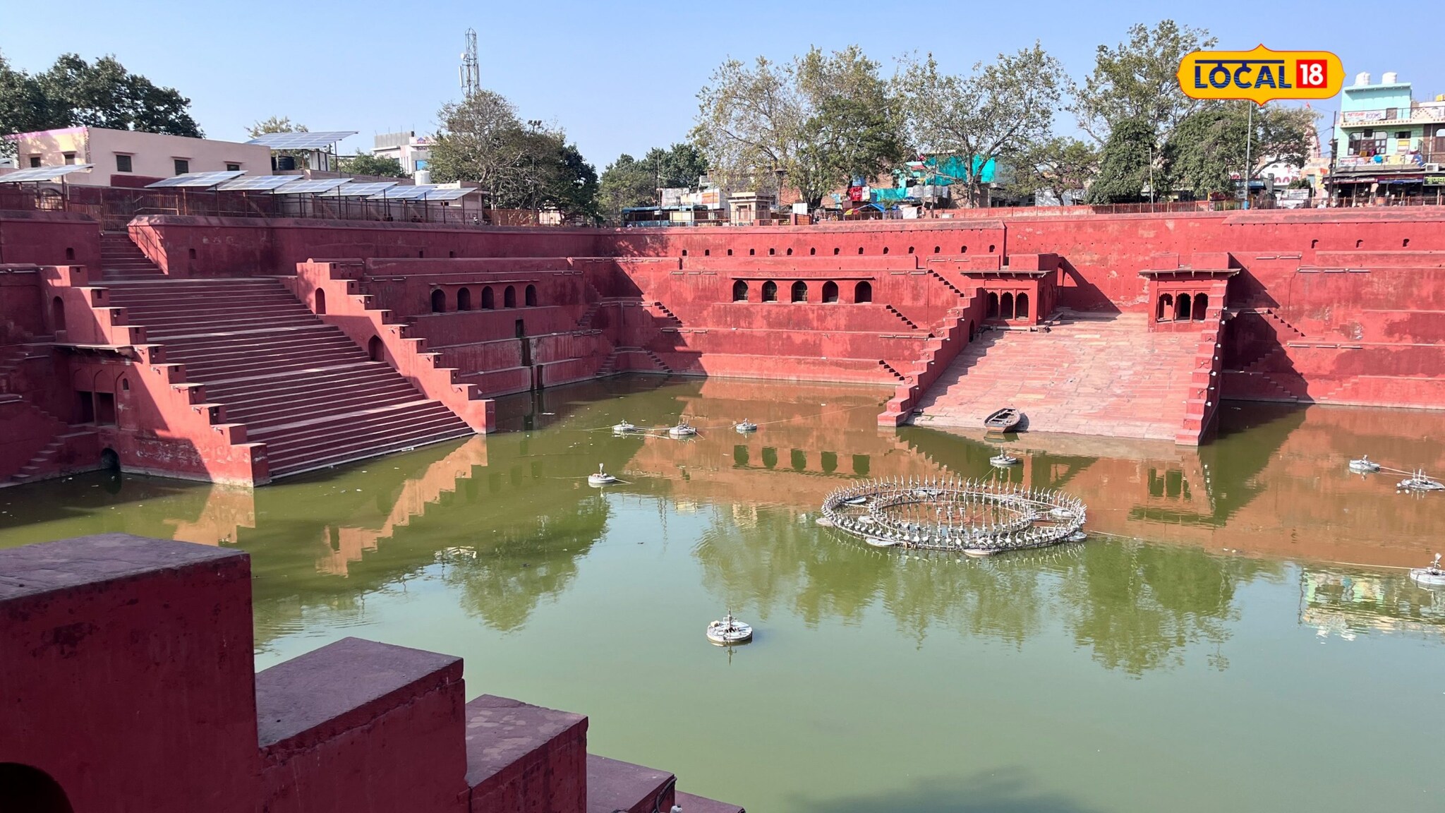 Devaki Mata had washed Shri Krishna's clothes at this place, this place ...
