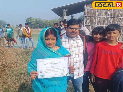 Samastipur Jyotsna is earning Rs 15 lakh annually from watery land ...