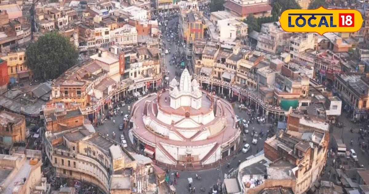 this-building-of-alwar-is-built-on-the-lines-of-connaught-place-of ...