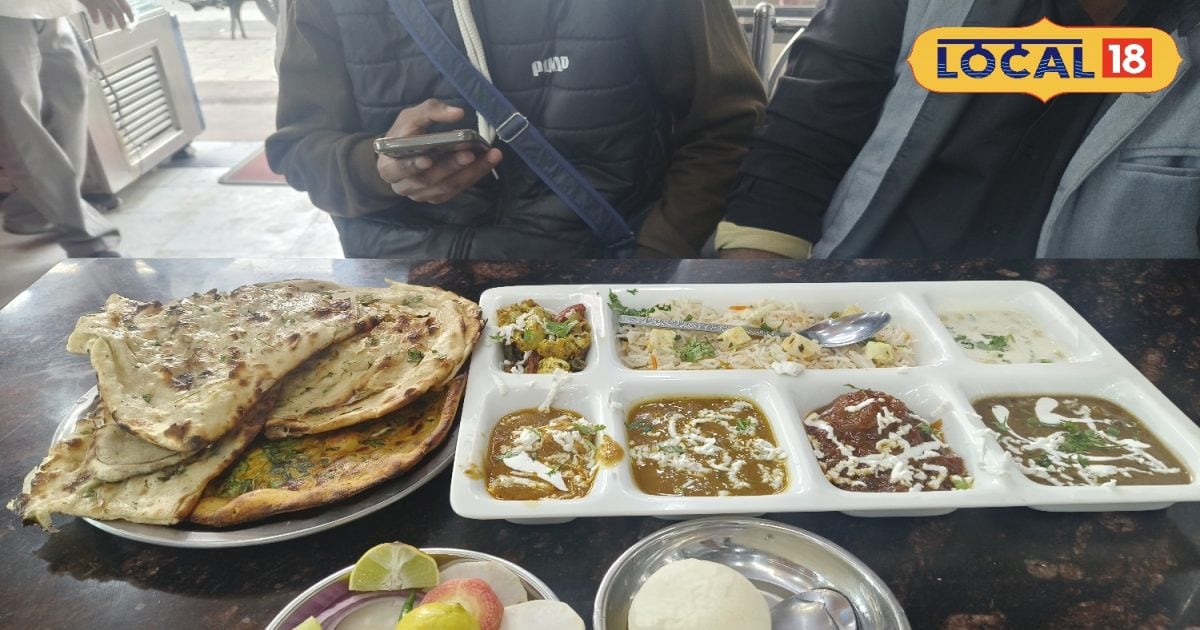 Unlimited food available for Rs 140 at Bareilly Junction - News18 हिंदी