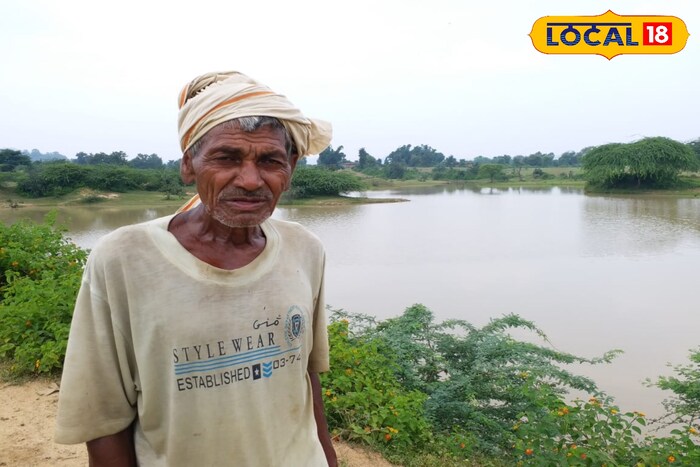 illiterate engineer Canal Man Laungi Bhuiyan from Gaya Bihar The canal ...