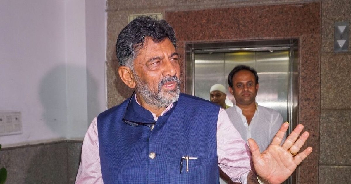 सुप्रीम कोर्ट से DK शिवकुमार मिली बड़ी राहत, मनी लॉन्ड्रिंग का केस ... सुप्रीम कोर्ट से DK शिवकुमार मिली बड़ी राहत, मनी लॉन्ड्रिंग का केस ...
