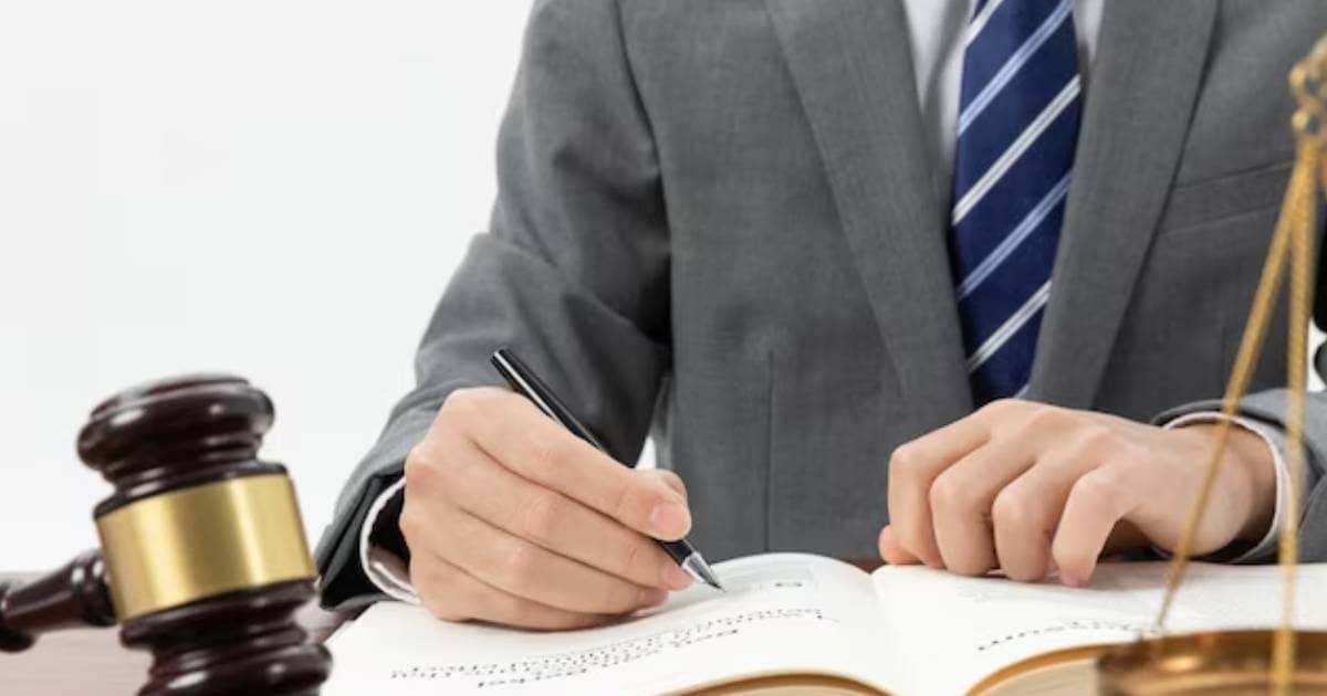 20,000 करोड़ हर्जाना, 17,000 मकानों का बंटवारा, महंगी पड़ी भाइयों से ...