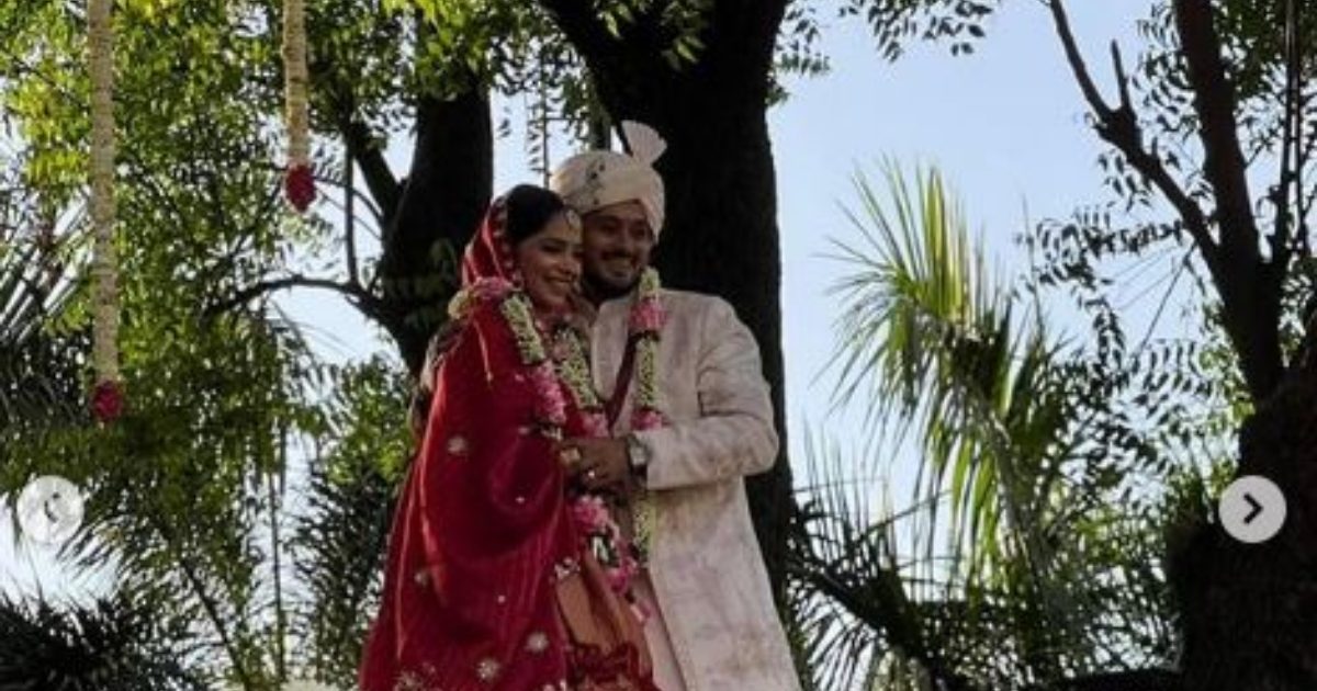 स्पोर्ट्स साइकोलॉजिस्ट के प्यार में गिरफ्तार क्रिकेटर, IPL के बीच में ...