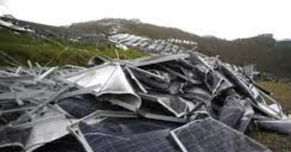 भारत में इतना सौर कचरा, भर देगा ओलंपिक साइज के 720 स्वीमिंग पूल, र ...