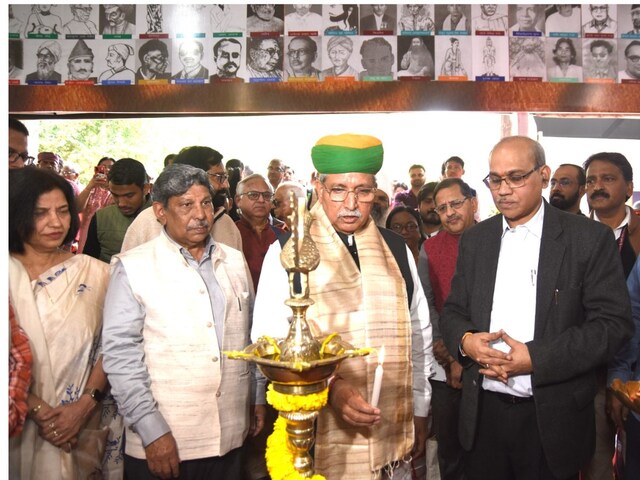 Sahityotsav 2023: साहित्य लेखन एक अलग ही कला है और साहित्यकार एक साधक ...