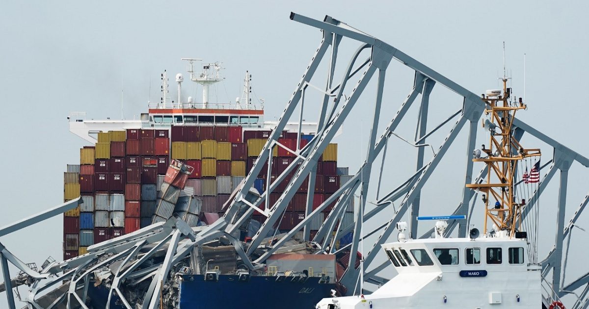 Baltimore Bridge Collapse: अमेरिकी गवर्नर भारतीय क्रू को यूं ही नहीं ...