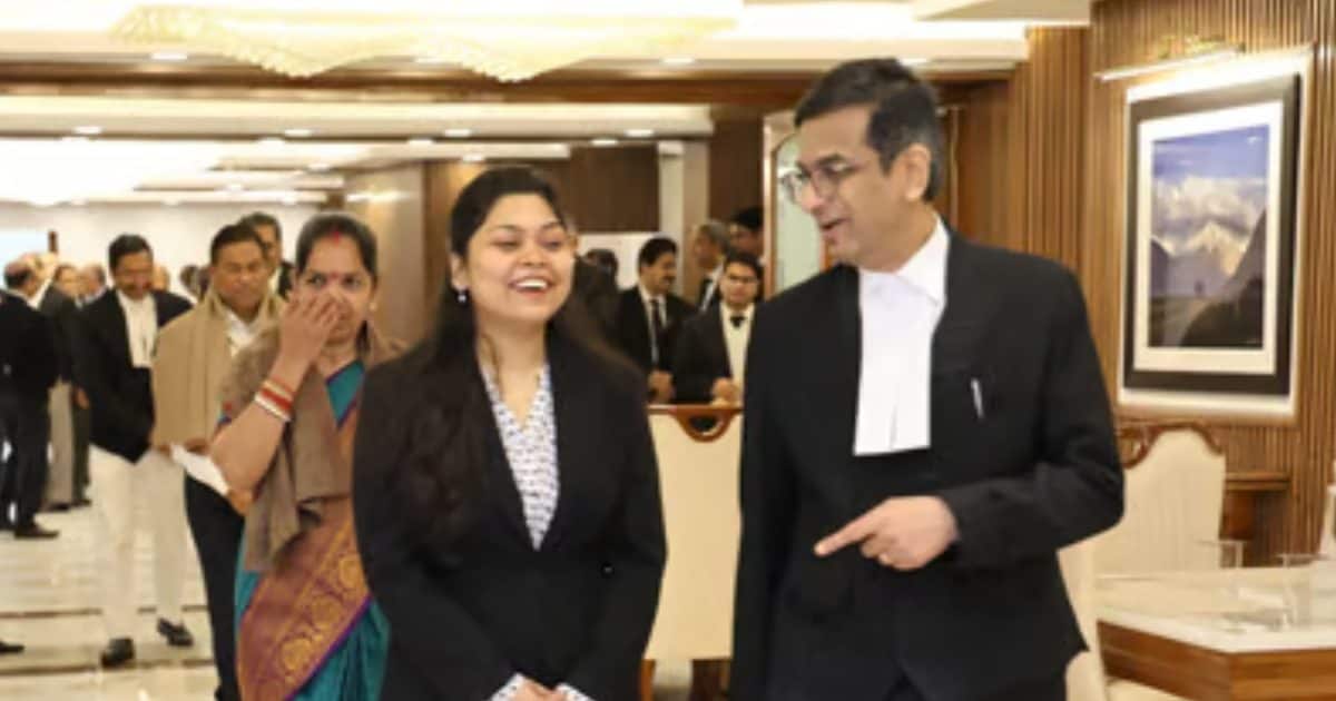 Success Story : कुक की बेटी को मिली 41 लाख रुपये की स्कॉलरशिप, 6 विदेशी ...