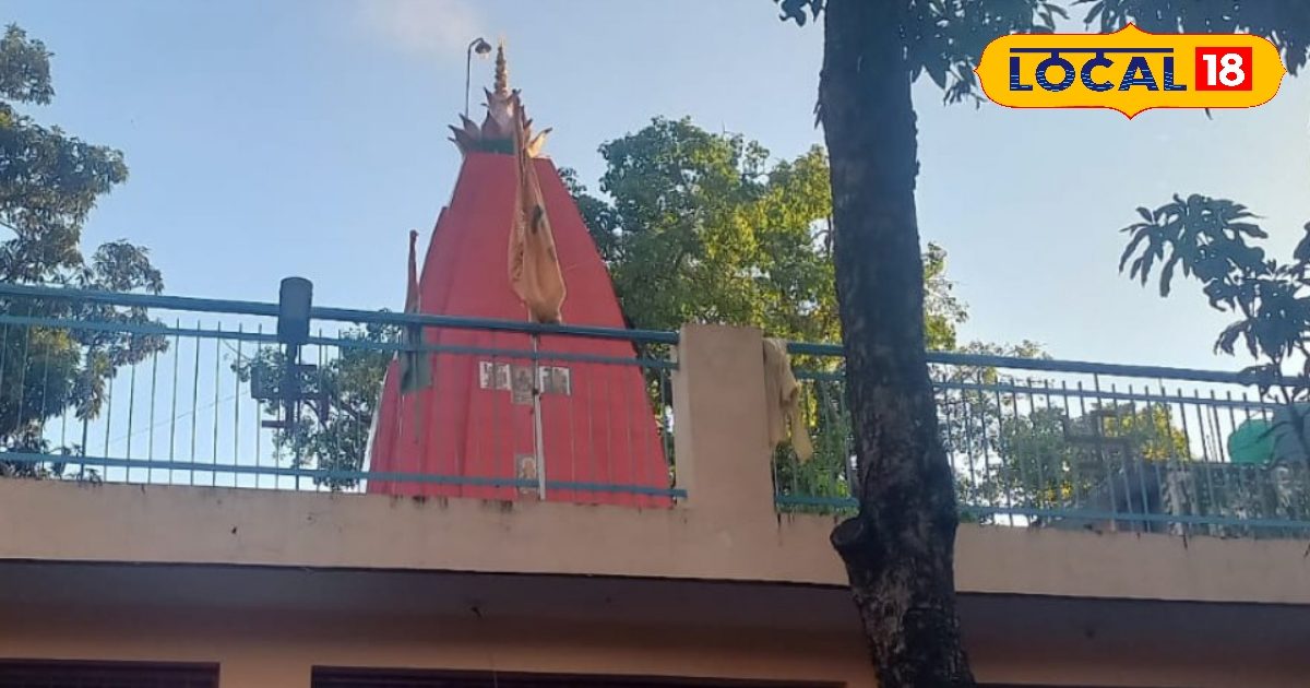 Narmadeshwar Shivalinga is established in the Lala temple of Rishikesh whose history is more ...