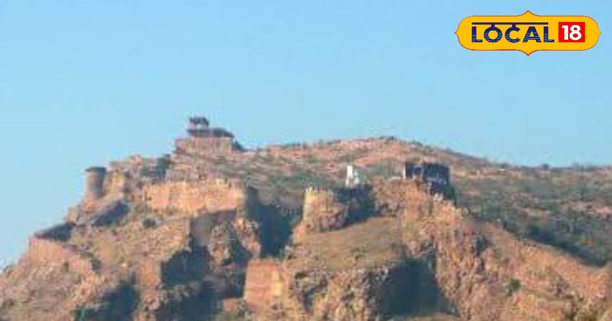 The city is located in the largest fort in Asia is one of the most ...