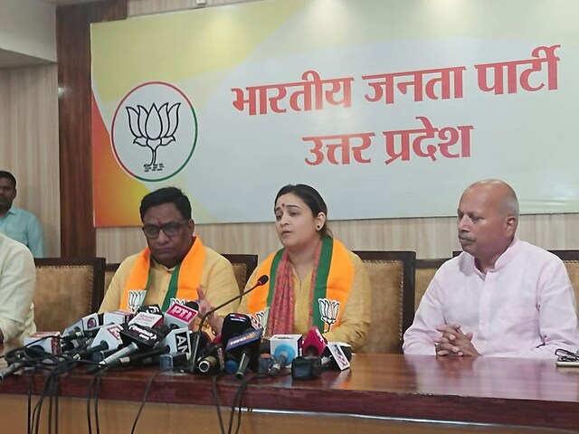 Lok Sabha Chunav 2024: डिंपल यादव मेरी जेठानी हैं... लेकिन मोदी जी की ...