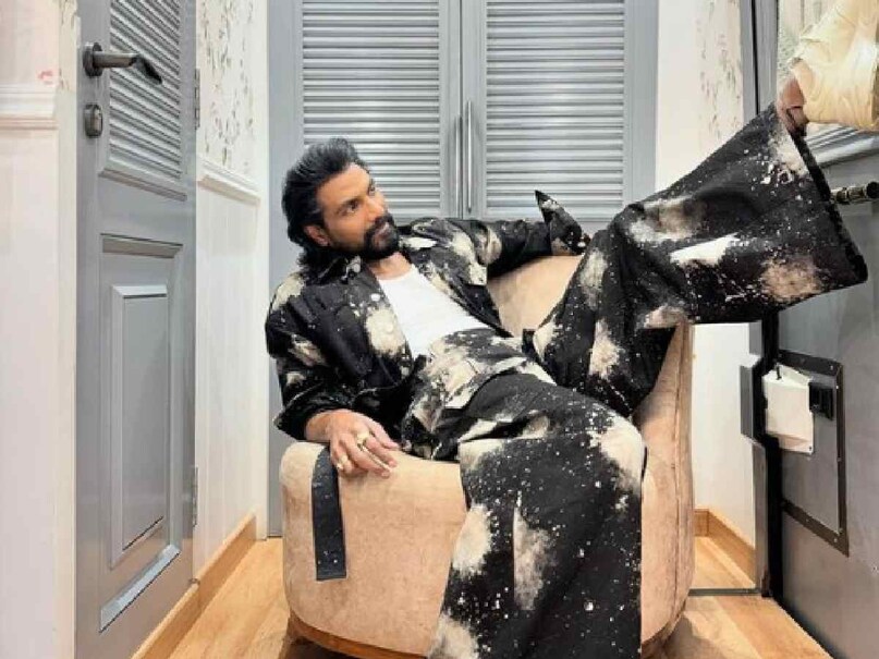 पत्नी के सहारे काटे गरीबी के दिन, फिर मेहनत लाई रंग और बन गए स्टार, 3 ...