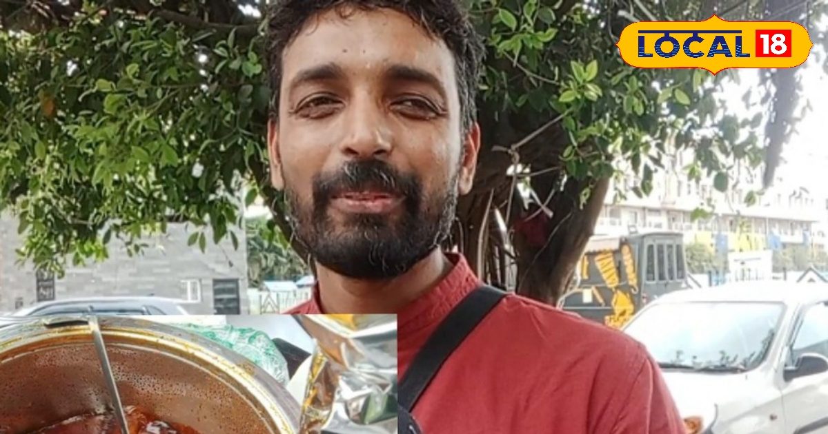 Software engineer seeling chicken and mutton on raod side of ranchi ...