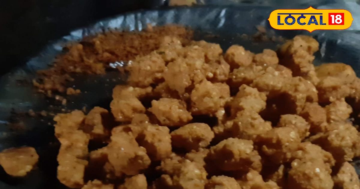 Chana dal pakora is famous for its taste, vegetables are also prepared ...