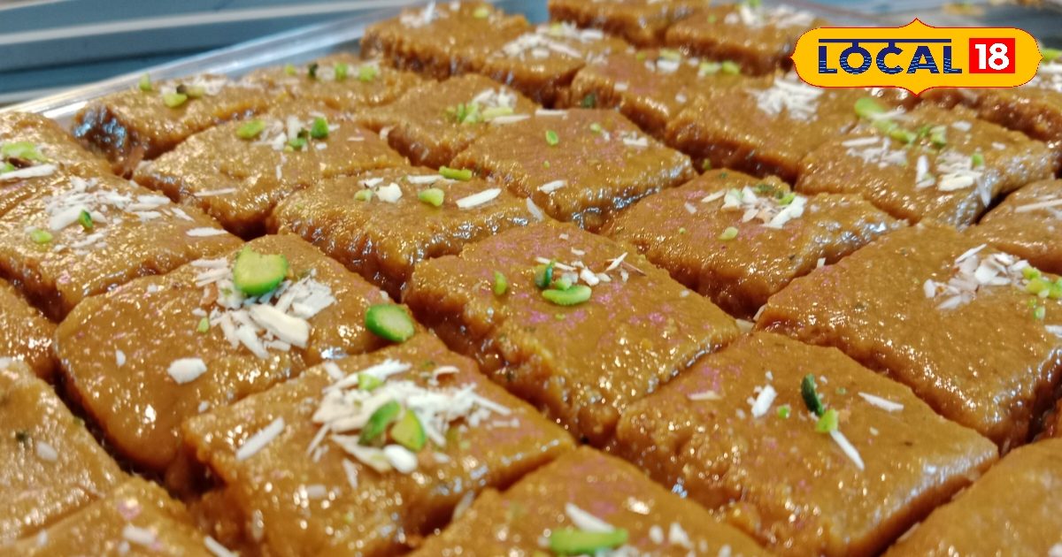 The fame of this special Peda spreads up to 100 KM, along with its name ...