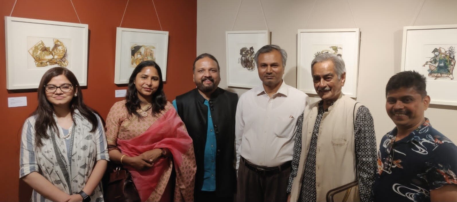 रंगों पर शब्दों की ताल, नवल किशोर के चित्र और अर्चना लार्क तथा ममता जयंत की कविताओं की अनूठी ...