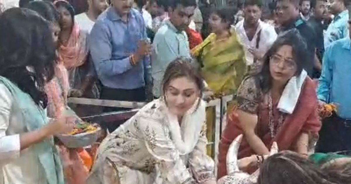 MP Top-10 News: शेफाली जरीवाला ने किए महाकाल के दर्शन, सिपाही ने उठाया ...