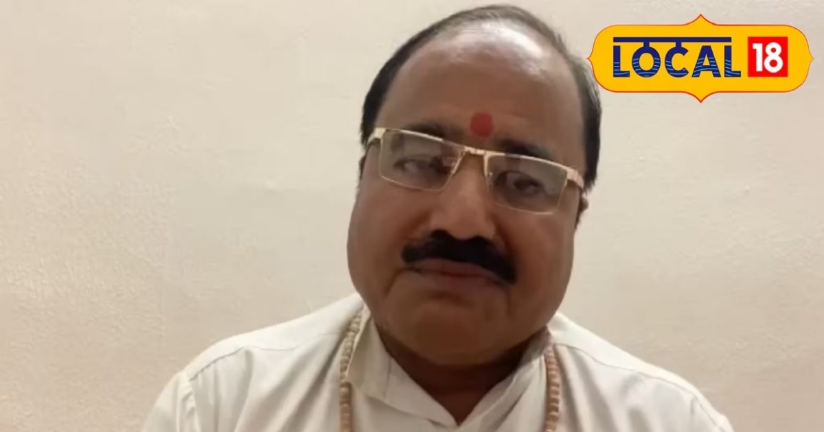 मोबाइल की दुकान से बॉलीवुड तक का सफर, सुभाष सिंह ने 47 साल की उम्र में ...