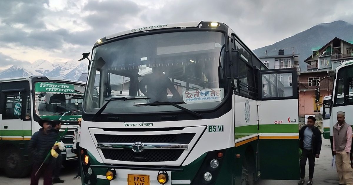 Delhi-Manali-Leh Bus: 30 घंटे, 1026 KM...HRTC की दिल्ली-मनाली-लेह बस ...