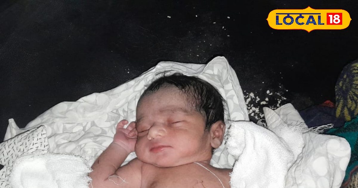Station premises turned into a hospital, female RPF jawan became an ...