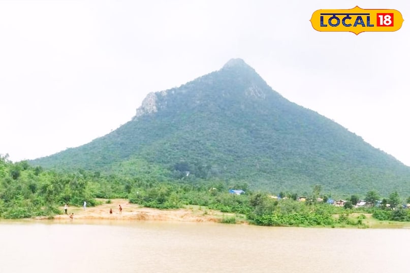 The famous Dalha mountain is a very beautiful place for walking and ...