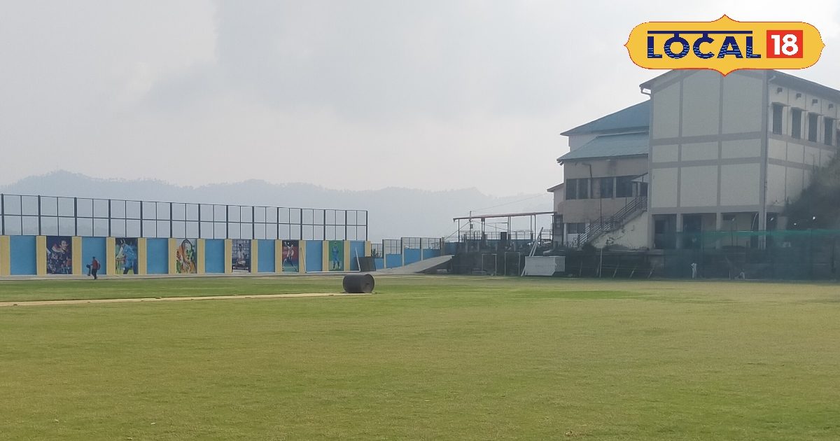 Flat lights will be installed in Hemwati Nandan Bahuguna Sports Stadium ...
